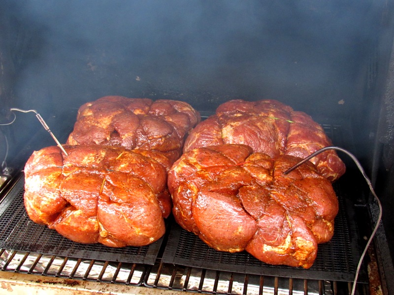 Potluck Hickory Smoked Pulled Pork - Smokin' Pete's BBQ